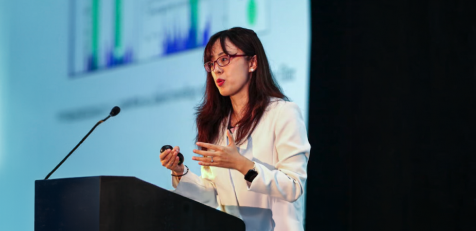Prof. Yiwen WANG Delivered Keynote Speech at IEEE EMBC 2024 | Department of Chemical and ...